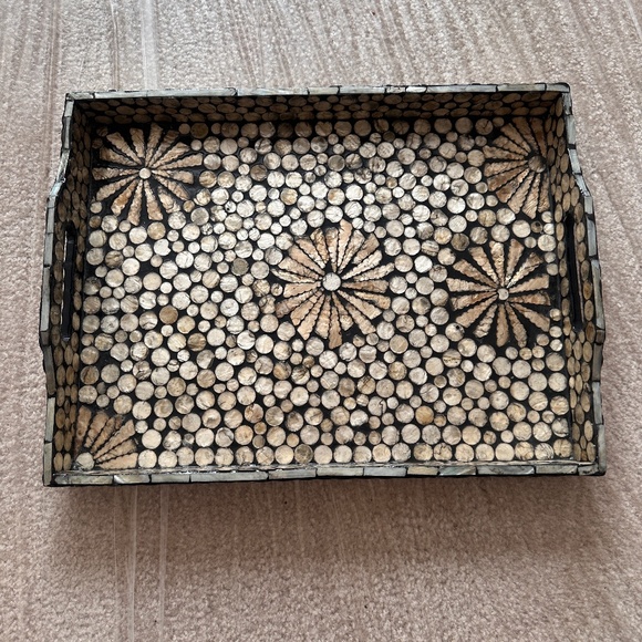 Tozai | Accents | New Tozai Capiz Black And White Shell Tray 6x12 ...